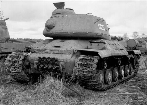 Preserved Tanks .Com | Tank Profile